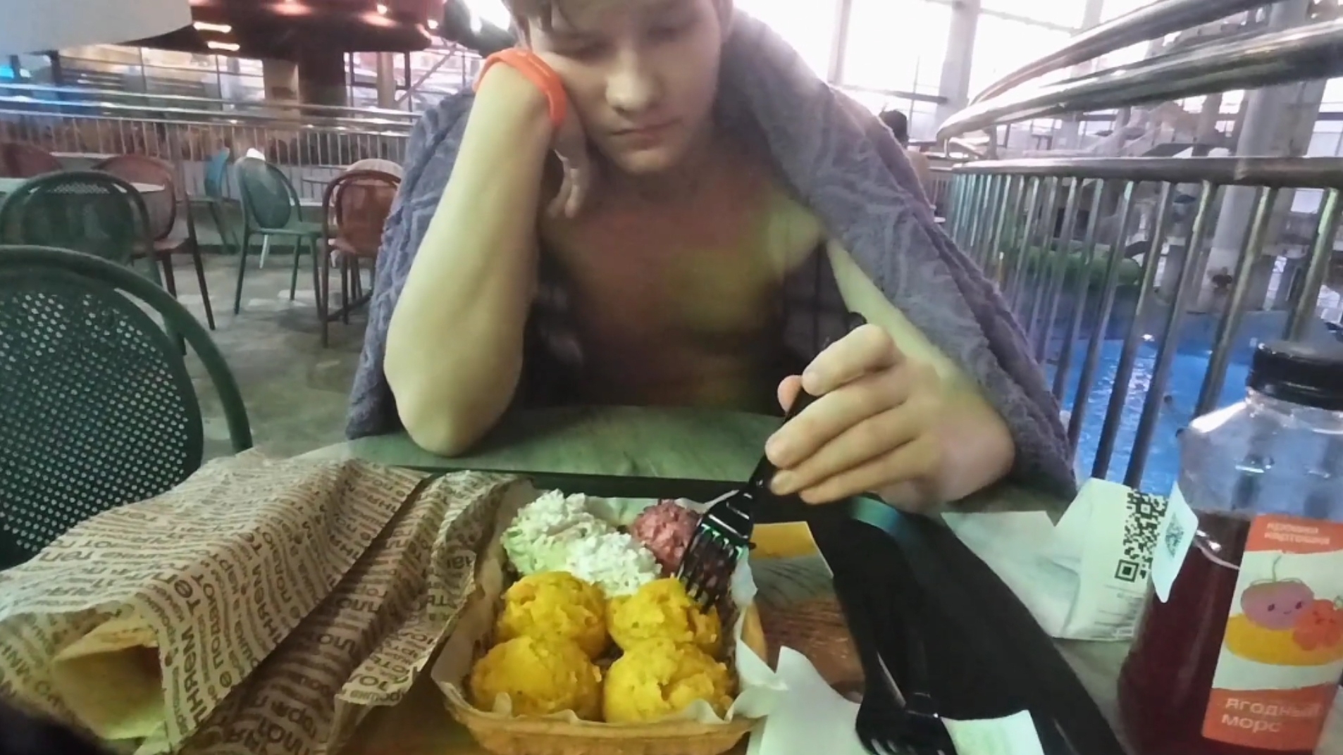 Что кушала в Москве/Что купила в пятёрочке утром/день прошёл бомбически