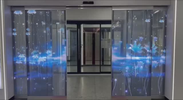 Медиаэкраны в остеклении