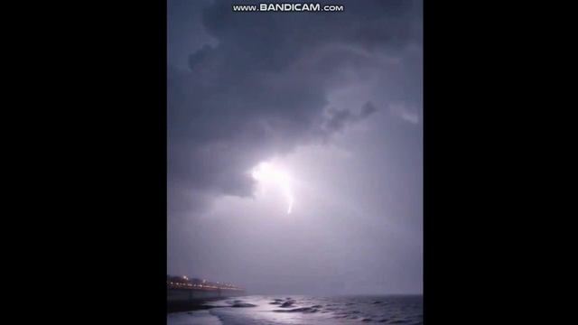 Оружие пришельцев в действии якобы. Природное явление или демонстрация силы