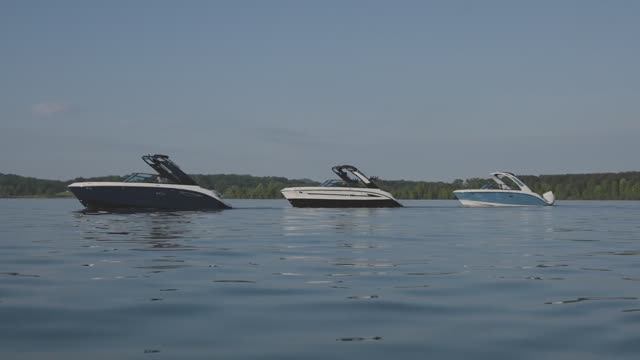 Sea Ray SDX 230. Привезём для Вас новый катер!