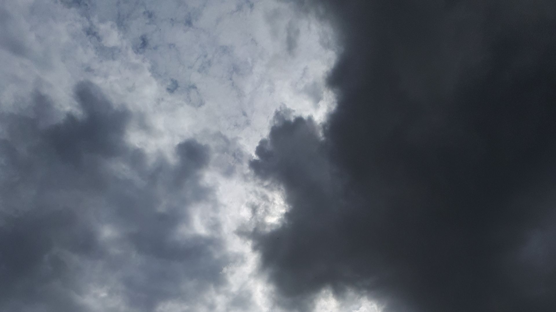 Едем мы едем - создано на сайте ТвойХит.рф стихи Е. Касаткиной.