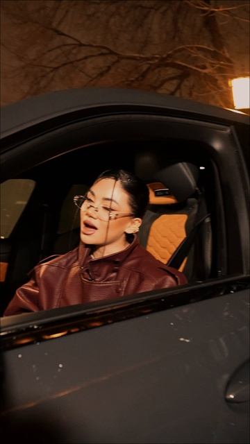 BAGARDI, D'Litte - Zero  Уже скоро, ждете? «Я тайком пробиралась к нему, но он от меня далеко»