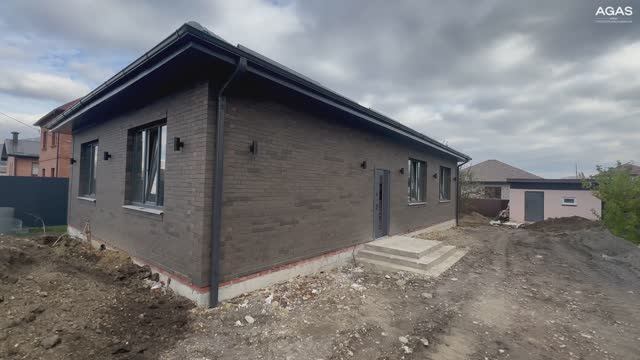 Обзор дома с выходом на террасу в отделке "Вайт бокс" | 2025