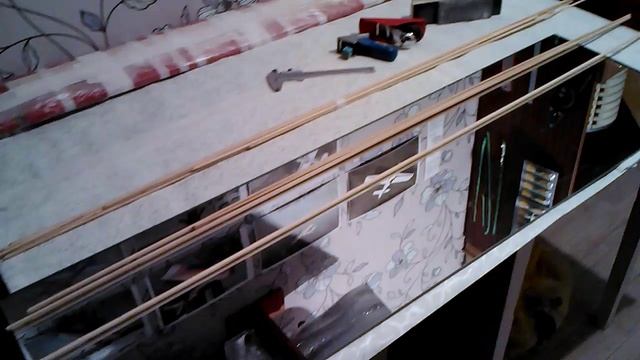 №3- Напилил сосновые рейки.