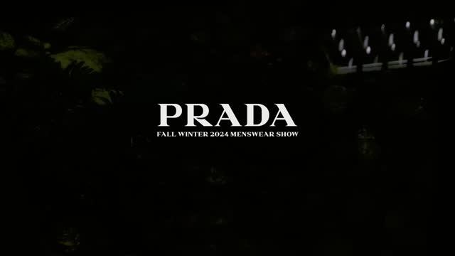 Показ мужской коллекции Prada осень-зима 2024-2025