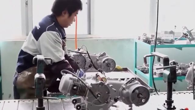 Вот так делают скутеры в Китае!