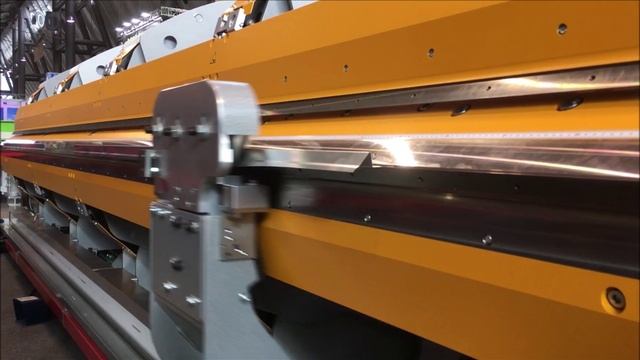 Двубалочный гибочны станок TD - Автоматическое устройство боковой подачи