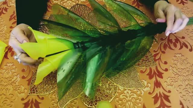 Как сделать цветы из пластиковых бутылок!♥️♥️♥️