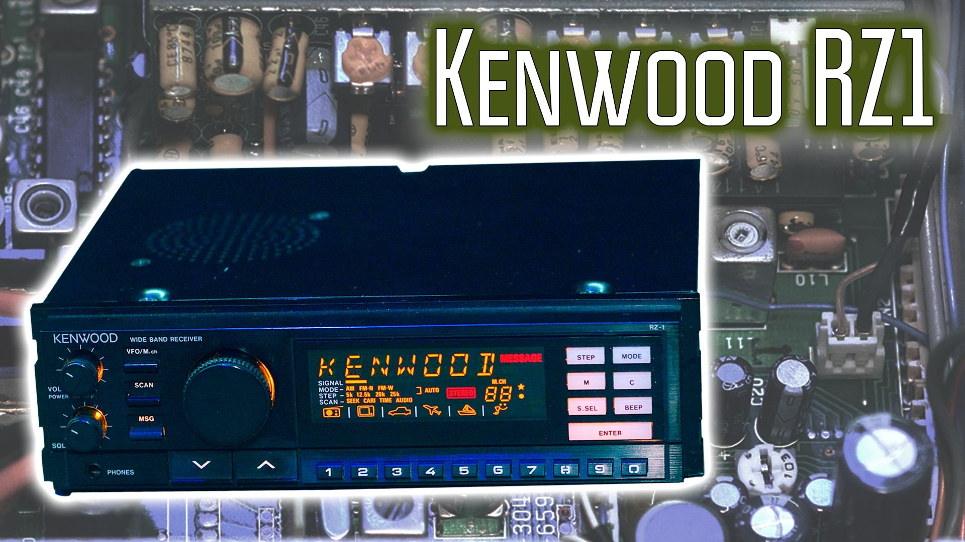 Kenwood RZ-1 первый приёмник сканер в формате автомагнитолы.
