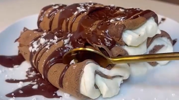 Шоколадные ПП-Блинчики с творожной начинкой...🥞🍫😋