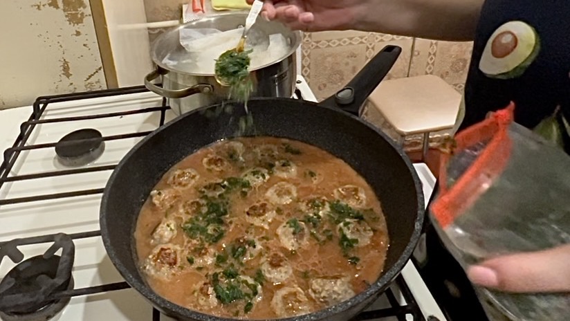 4 февраля. БЫСТРЫЙ УЖИН. ВОЗРАТ ГАЗОВОЙ ПЛИТЫ. ВОЕННЫЙ БИЛЕТ.