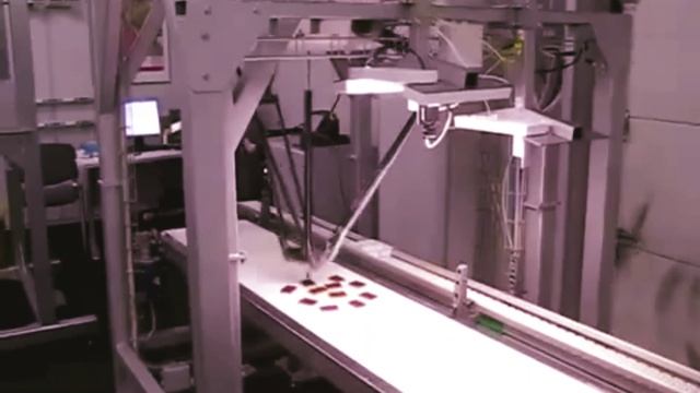 Робот ABB FlexPicker 360 у нас в офисе