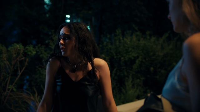 "Почему все ей? Ей - деньги, ей - Леха, ей - группа?". Отрывок из сериала "Ландыши. Вторая весна"