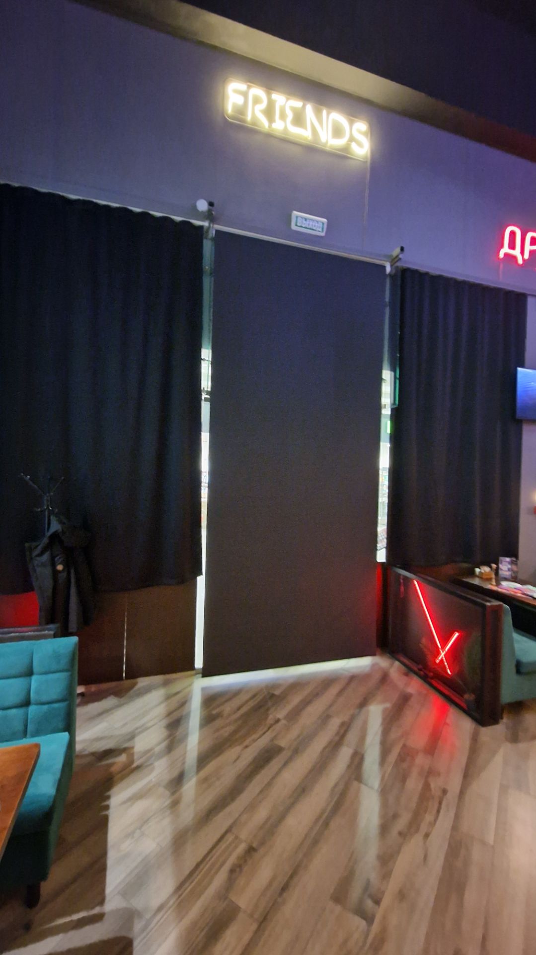 Ткань Карина Черный. Свободновисящие рулонные шторы