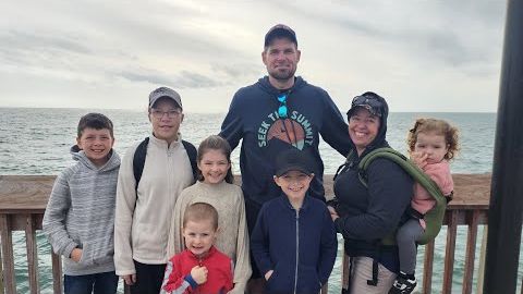 Канадская семья в НН (запись трансляции).. Live from St. Petersburg!