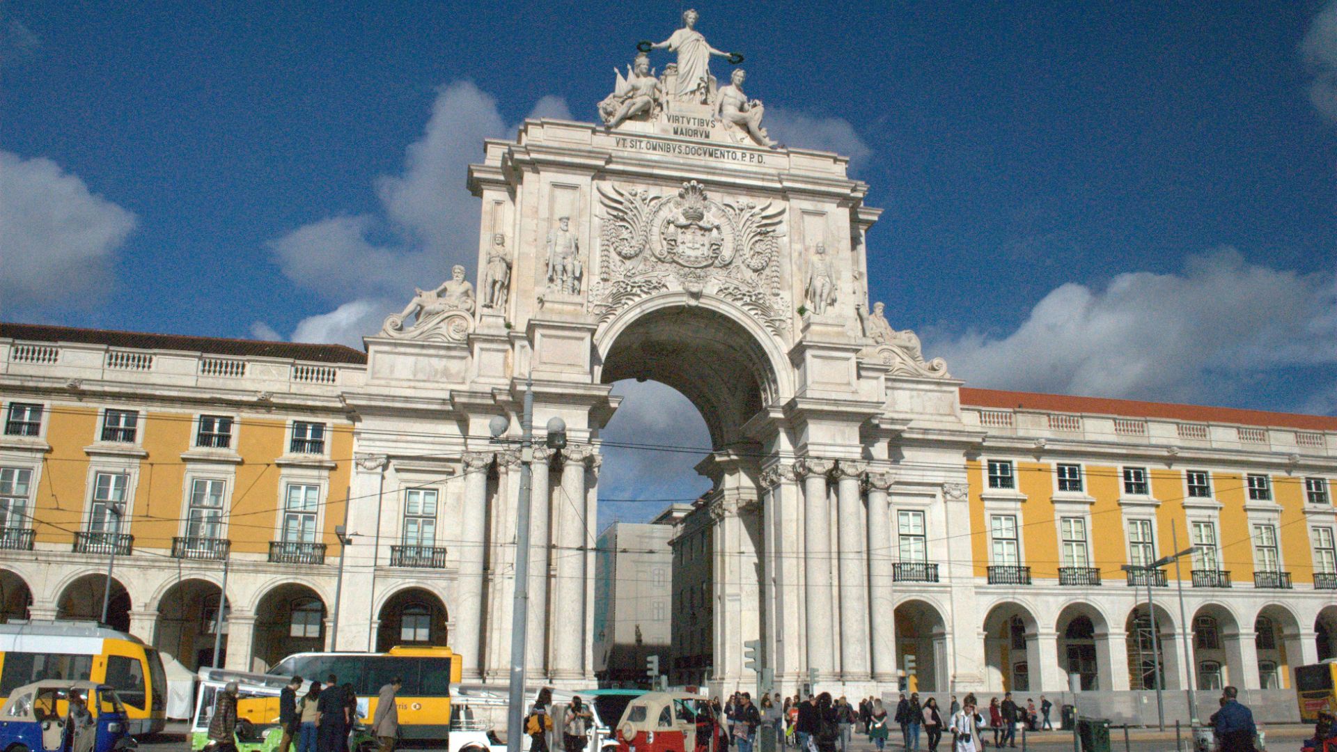 1  Лиссабон-Синтра-Лейрия