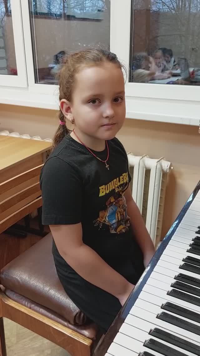 Сольф. №102 из сб.Калм. и Фр. Авраменко Дарина 2кл.