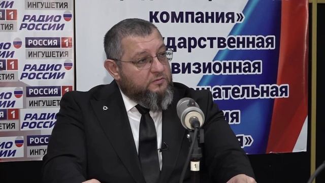 Де-Факто Де-Юре 040226 автор Лейла  Яндиева