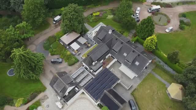 Энергонезависимый дом с системой накопления энергии и солнечной электростанцией