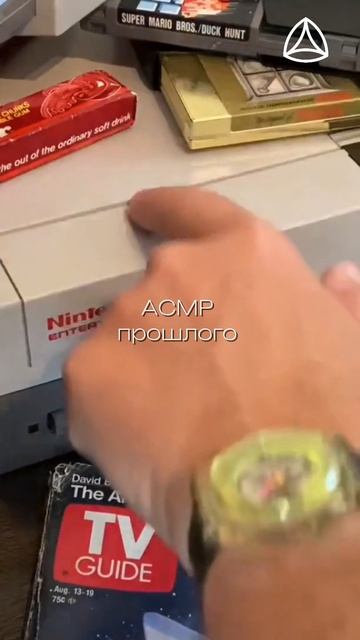 В этом есть что-то очень живое. Тепло. Спокойствие, в котором не нужно быть сильными.