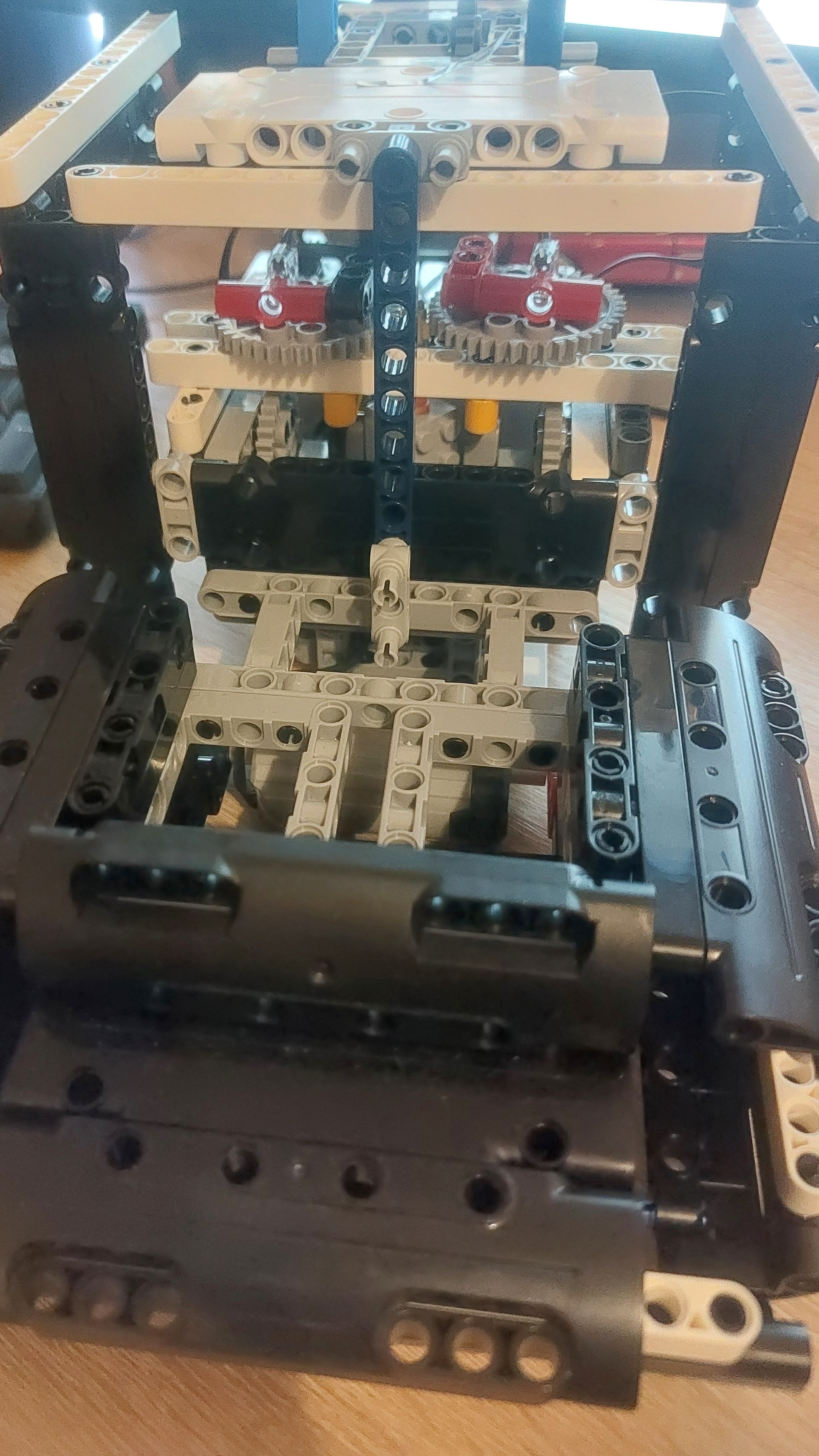 мой анимотроник Джека желает хороших выходных