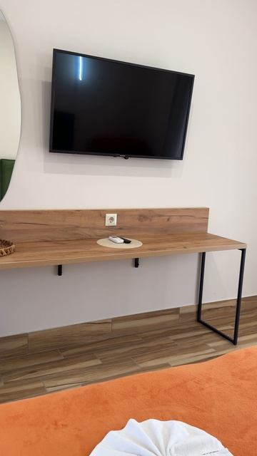 Комплектация мебели в гостинице. Мебель для отеля. Зона размещения техники и коммуникаций