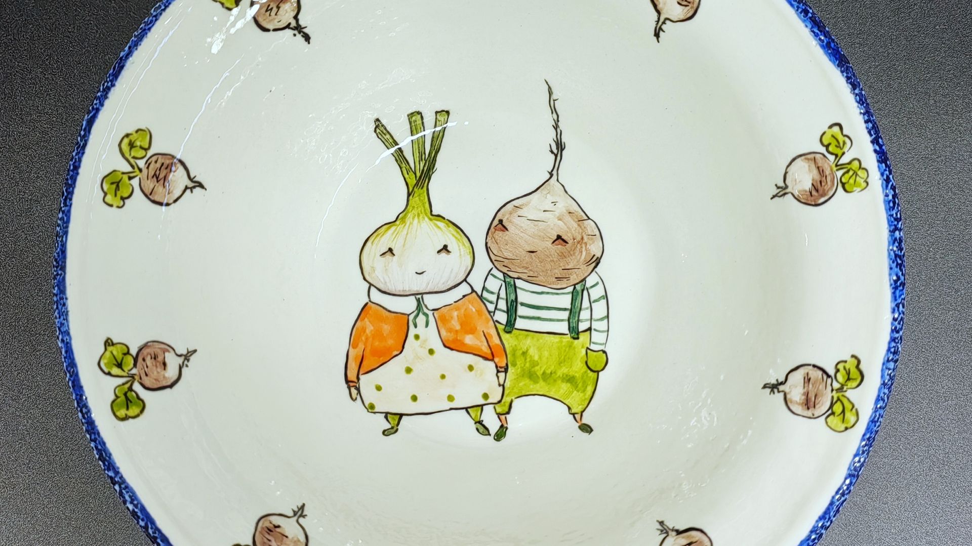 Тарелочка под первое блюдо "Луковичка и Редис"