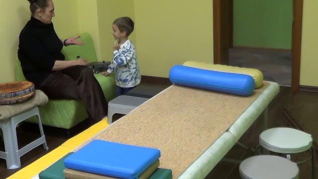 Оплата собственной сессии психоанализа ребёнком четырёх лет камушками.Детский психоанализ Ф. Дольто.