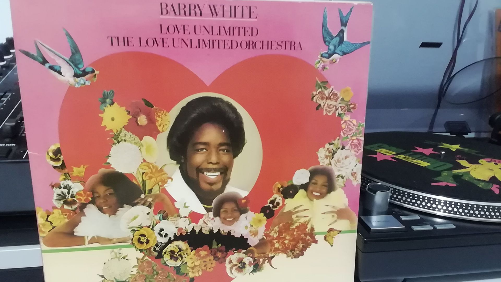 Barry White ~ High steppin' hip dressin' fella