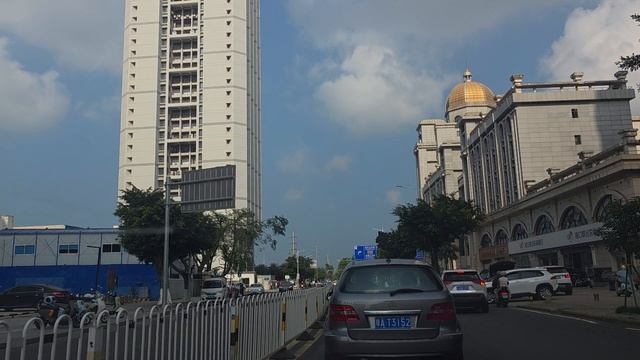 Китайцы любят электроскутер