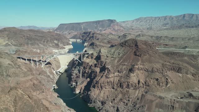 Видео с Дрона - Голд Спайк Каньон Gold Spike Canyon и река Колорадо