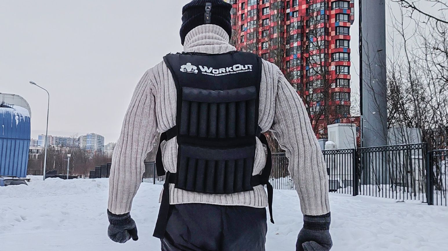 100 Приседаний в жилете +16кг, Отжимания на брусьях в чистой технике + Комплекс на выносливость.