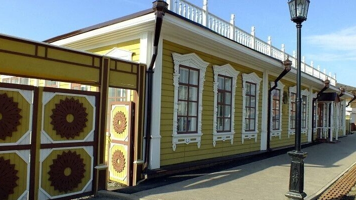 Ишим. История в зданиях и именах.