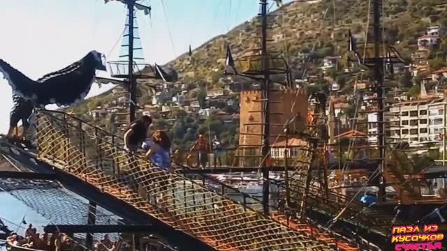 Пиратские корабли в порту Аланьи ,Турция .Морская прогулка на пиратской яхте. Поплыли ! Часть 1 .