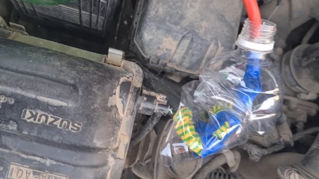 Отгнила плюсовая  клемма аккумулятора  Сузуки Джимни. Ремонт подручными средствами.