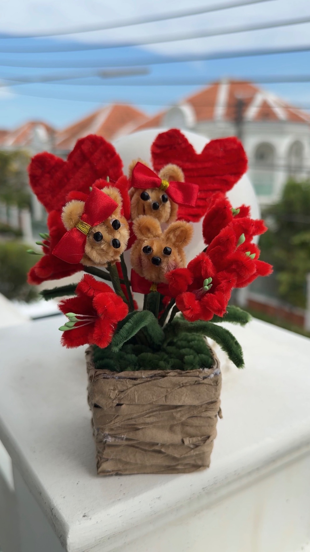 Милый подарок 💝 из пушистой проволоки 💖