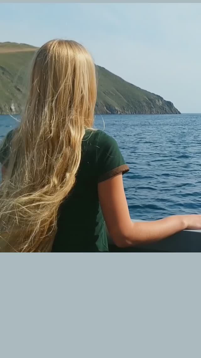 "Дочь Байкала" отрывок из  вокально-инструментальной композиции в исполнении автора Алины Герц