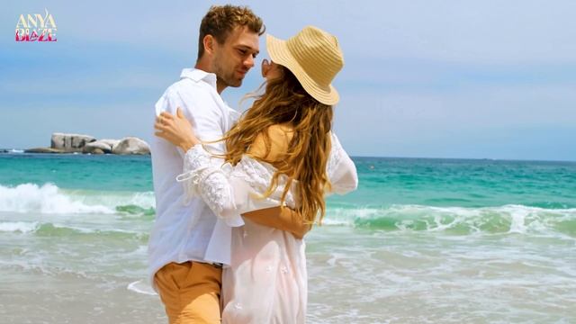 Anya Blaze - Me With You (Original Mix)_4K-2160p