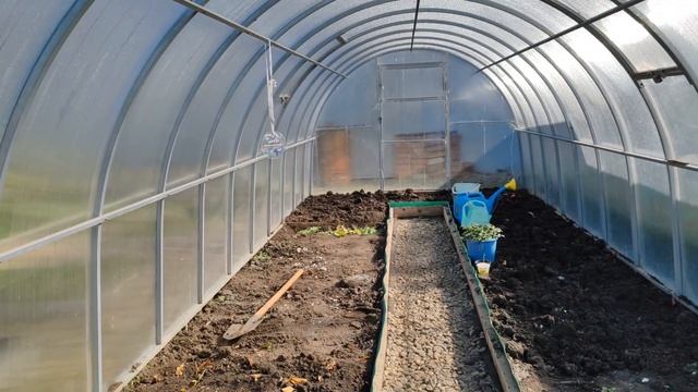 26-29. 10.25. На речке. Осенние работы на участке. Фотосессия у мультифлора.