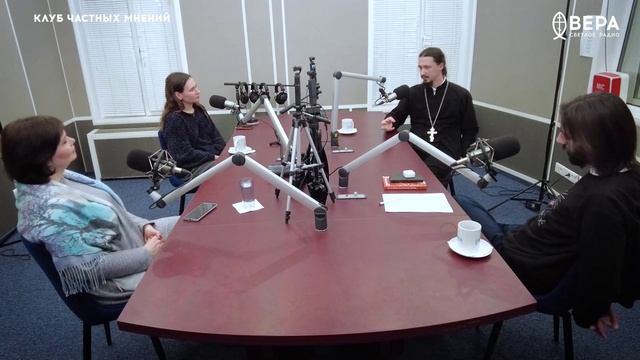 «Церковная община» / Клуб частных мнений