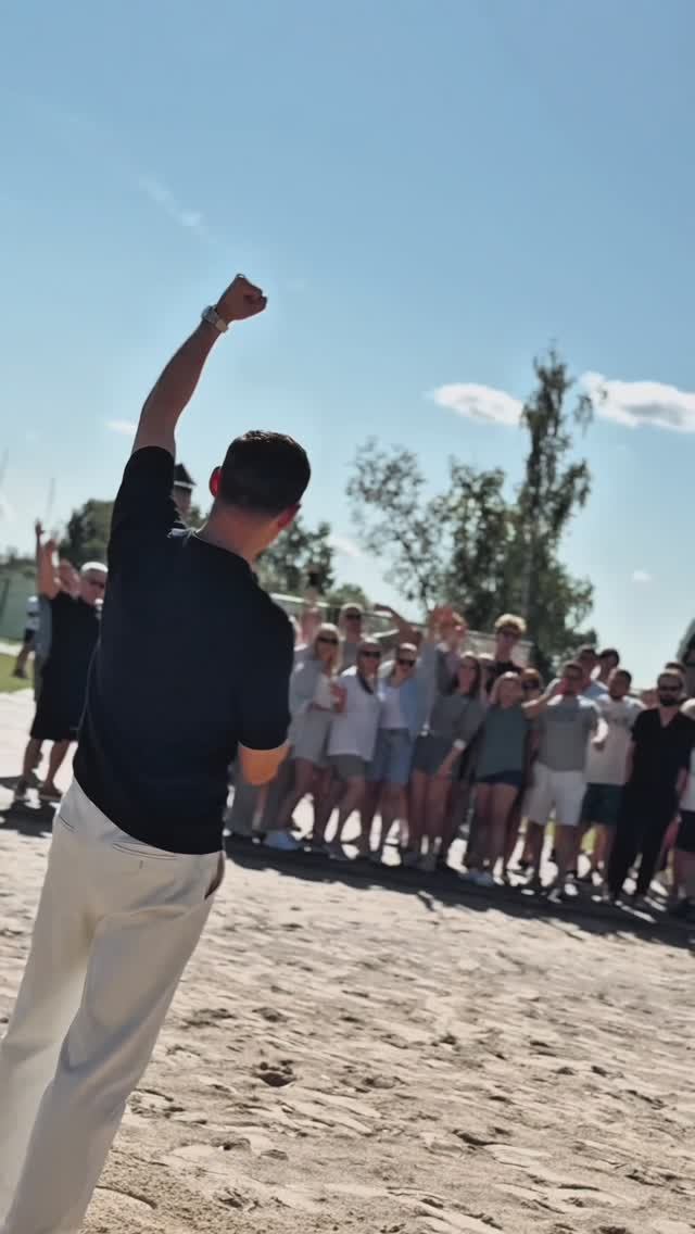 Корпоративный тимбилдинг в Сен-Тропе. Ведущий Шуплюк Артём