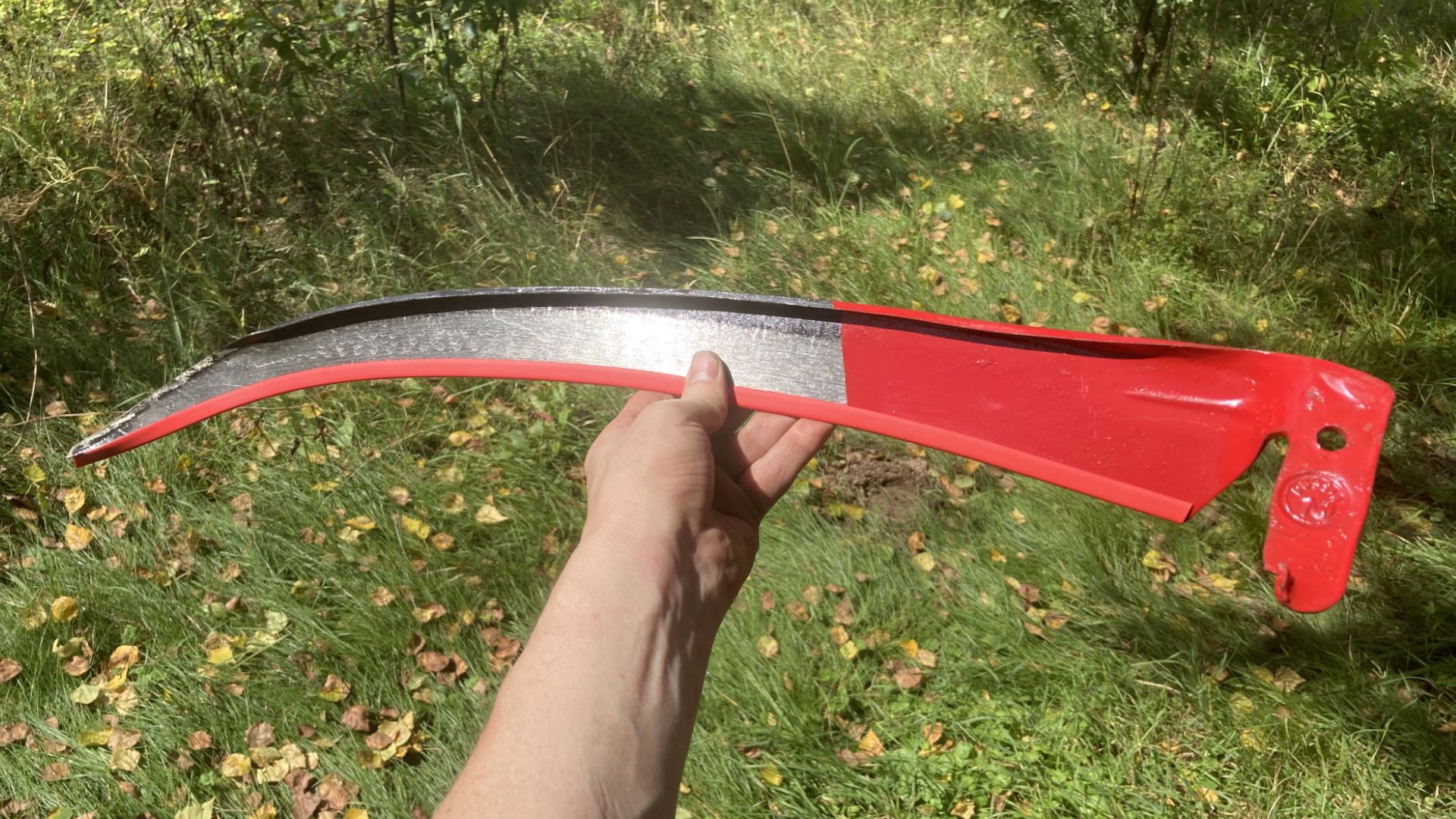 Продолжаем отдыхать. Часть 3. Косим траву косой