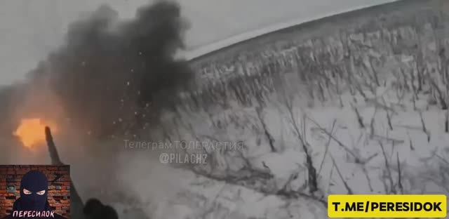 Удар дрона ВСУ по нашему квадрику (вид со стороны нашего бойца)