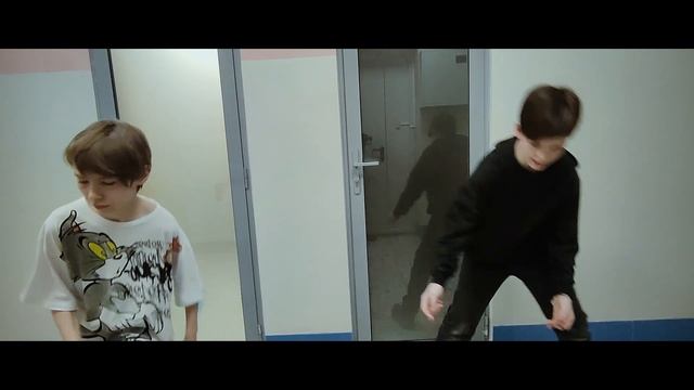 Адель и её команда. 6-я серия.