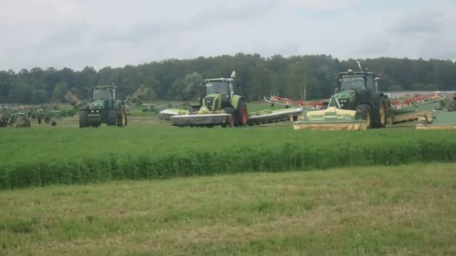 Кормоуборочная техника перед стартом