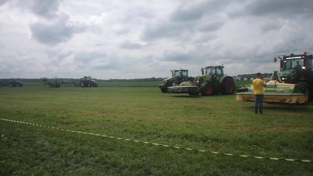 John Deere 7730   6150R  8330  8335R   8530  CLAAS AXION 850 CLAAS JAGUAR 980