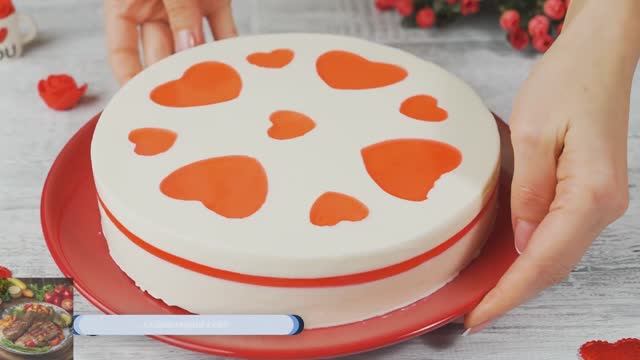 Два сладких рецепта ко Дню Валентина 💘_ Клубничный торт ❤️ и Десерт с ягодными сердечками 🍓🍰