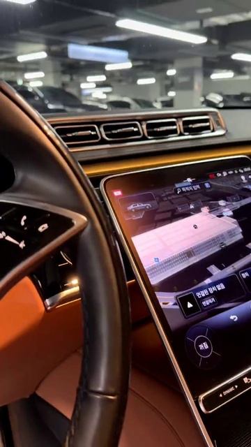 Mercedes‑S‑Класс (W223) в комплектации Maybach 580!