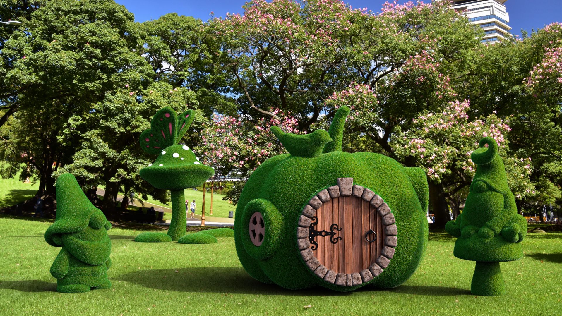 "Домик из  тыквы" из искуственной топиарной травы.