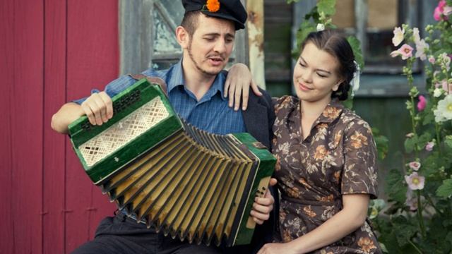 Сыпь, тальянка, звонко, сыпь, тальянка,.  С.Есенин.